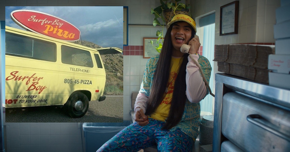 Get your pizza fresh from Argyle: Surfer Boy Pizza number in 'Stranger ...