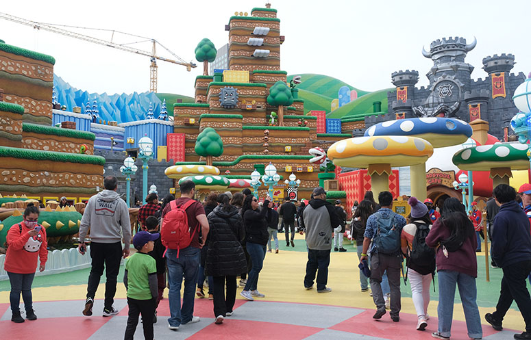 Let's-a-go (to Hollywood)! First US 'Super Mario' theme park to open ...