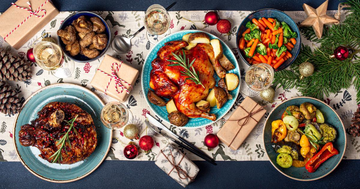 LIST: Food bundles and platters available even on Christmas Day ...