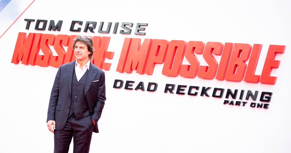 Tom Cruise shot an action sequence on top of a speeding train at 60 ...