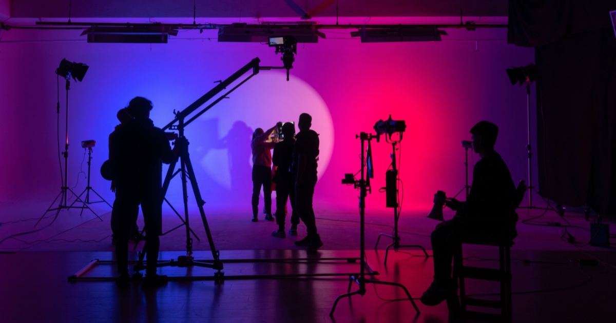 Method acting, explained: What is it and what are its dangers ...