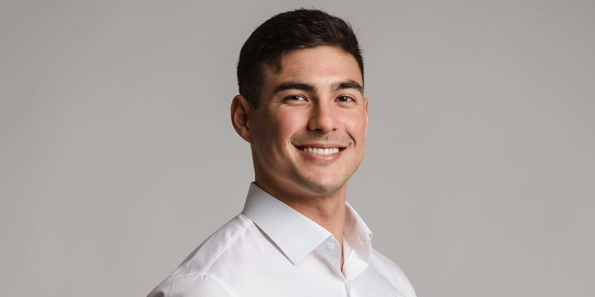 How Dr. Tyler Bigenho uses TikTok to educate people on proper posture ...
