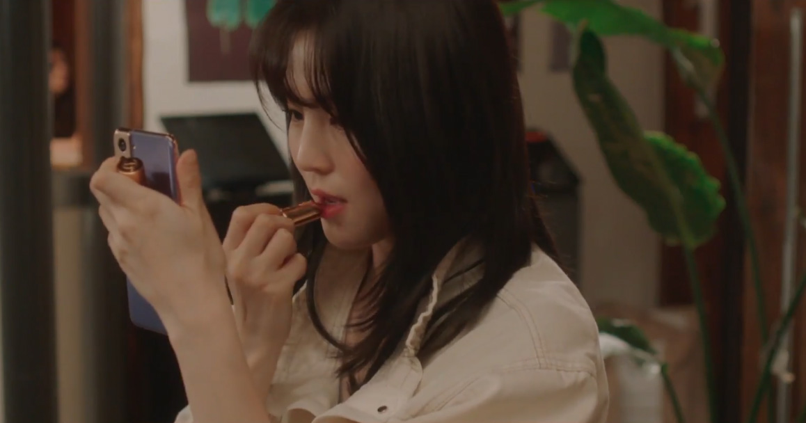 Get the exact beauty products Han SoHee is wearing in Netflix's ...
