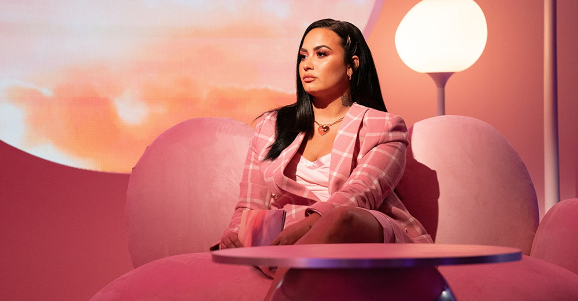 Demi Lovato hosts own talk show • PhilSTAR Life