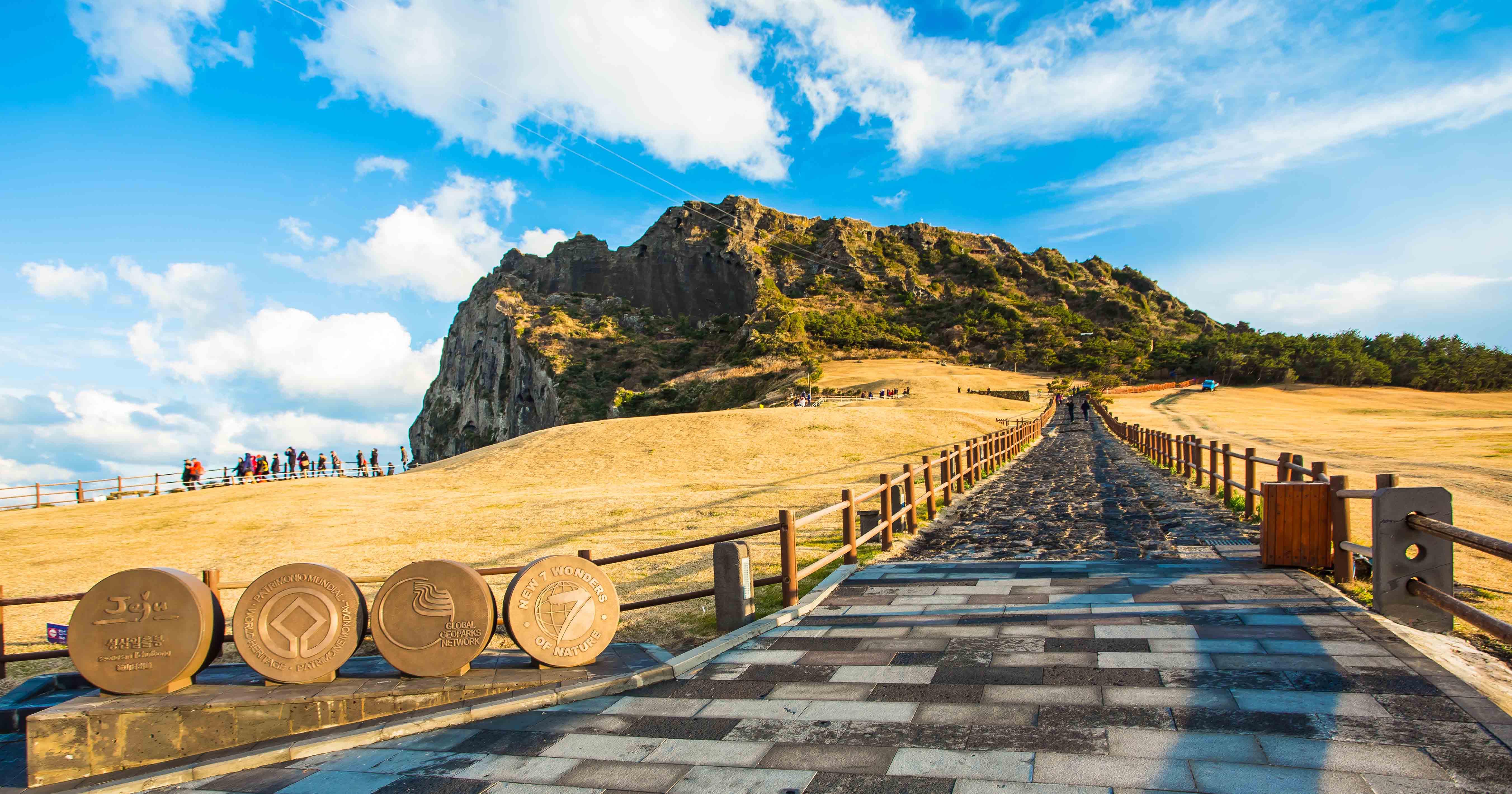 Jeju Island bucket list: Places to visit for some nature adventure ...