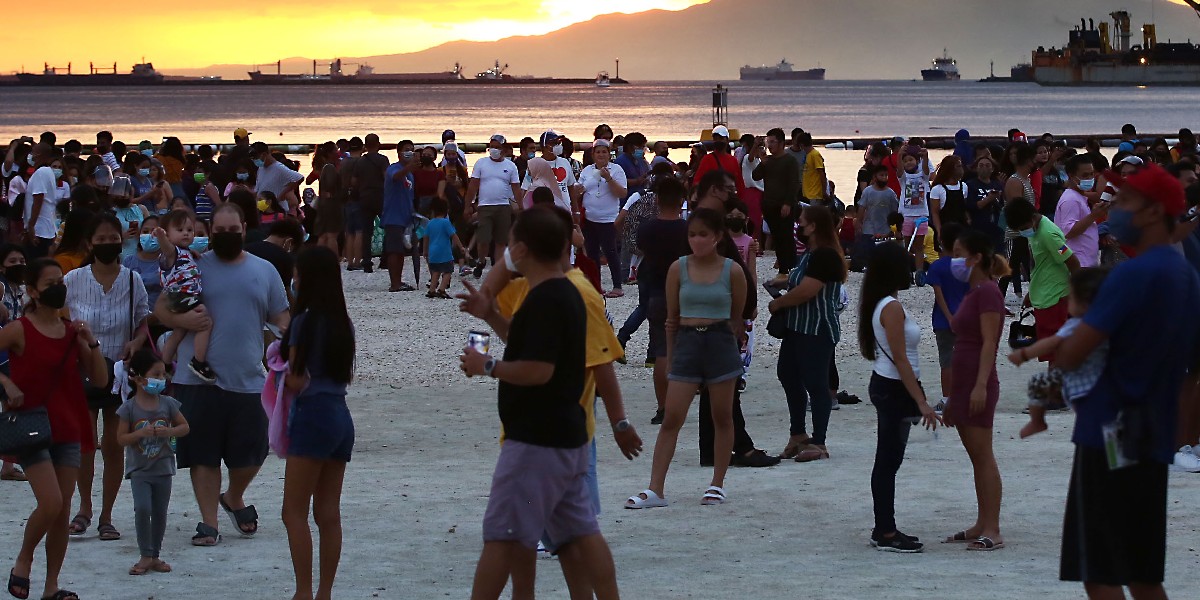 GUIDE: Planning to visit the Manila Bay Dolomite Beach? Here's what you ...